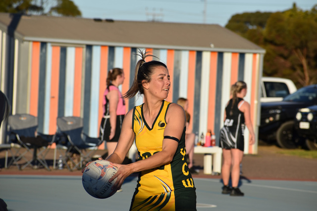 Kiwis show skills on court | The Whyalla News