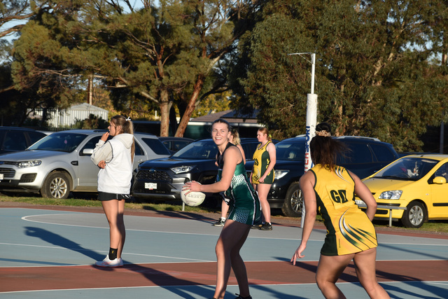 Warriors win in a nail-biting finish | The Whyalla News